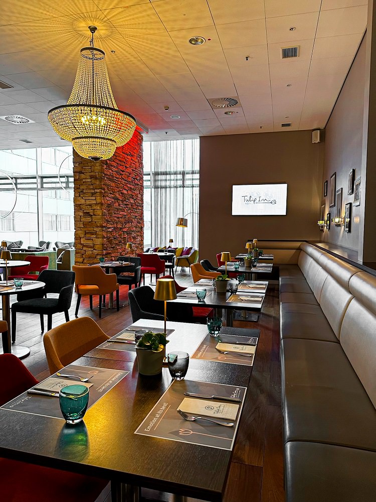 DELIS Bistro Im Hotel Im Stadion In Düsseldorf